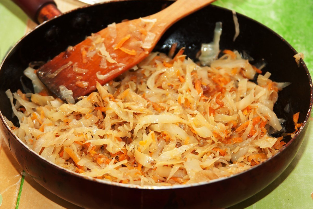Пирожки с капустой в духовке - Со Вкусом