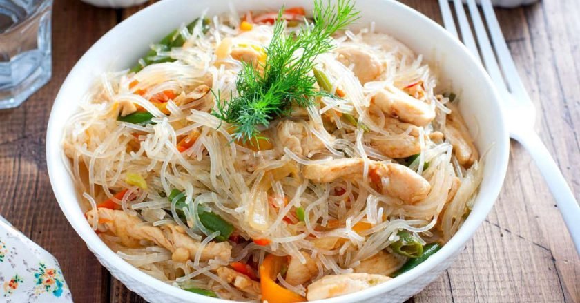 Как приготовить рисовую лапшу - Со Вкусом